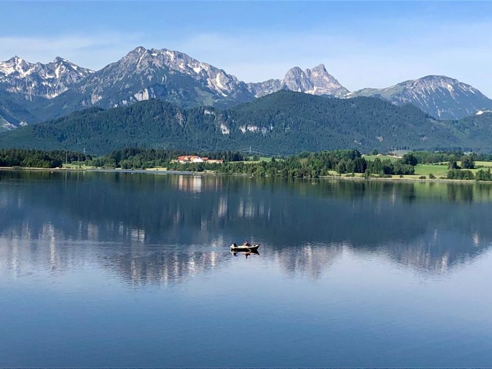 "Ausblick" Hotel am Hopfensee (Füssen) • HolidayCheck (Bayern ...
