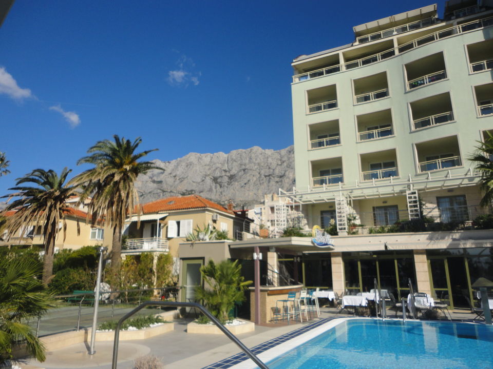 "Außenansicht" Hotel Park (Makarska) • HolidayCheck (Dalmatien | Kroatien)