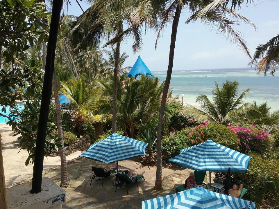 "Das Paradies ......" Bahari Beach Hotel (Mombasa) • HolidayCheck ...