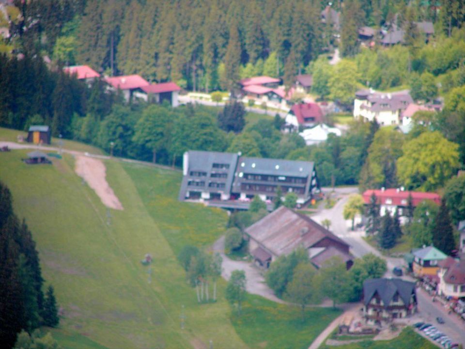 "Blick von der Schanze auf Harrachov,Hotel Sedy Vlk" Hotel Sedy Vlk ...