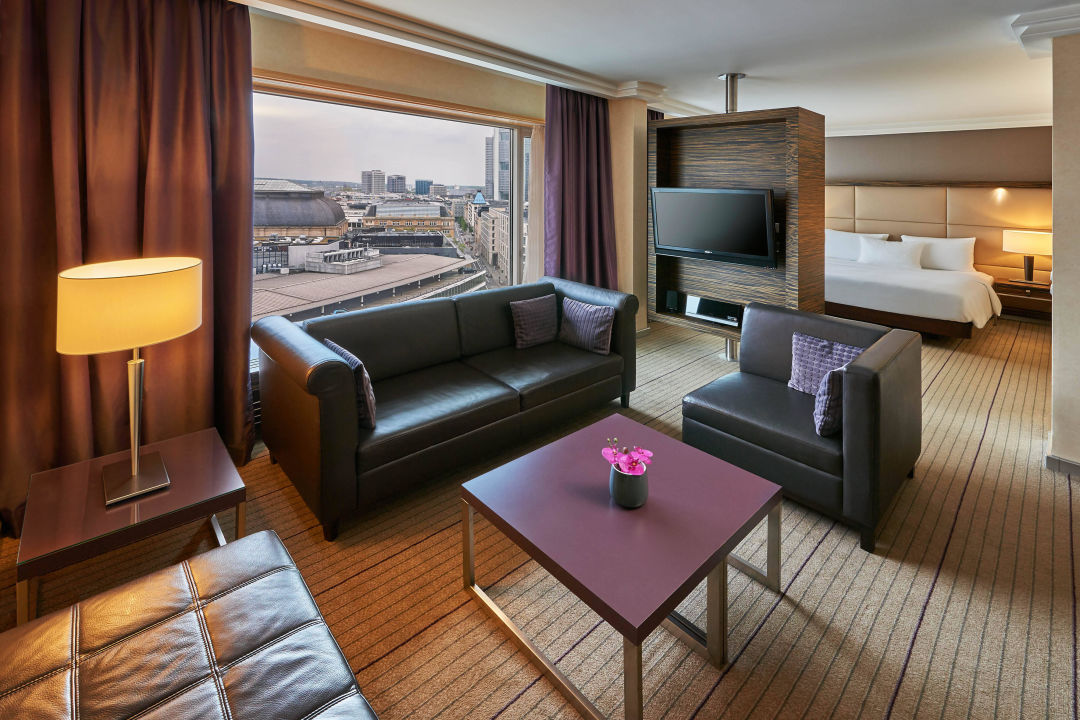 "Junior Suite" Hilton Frankfurt City Centre (Frankfurt am Main ...