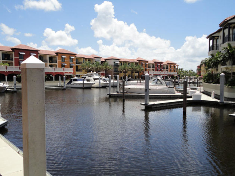 "Marina" Naples Bay Resort & Marina - Hotel & Cottages (Naples ...