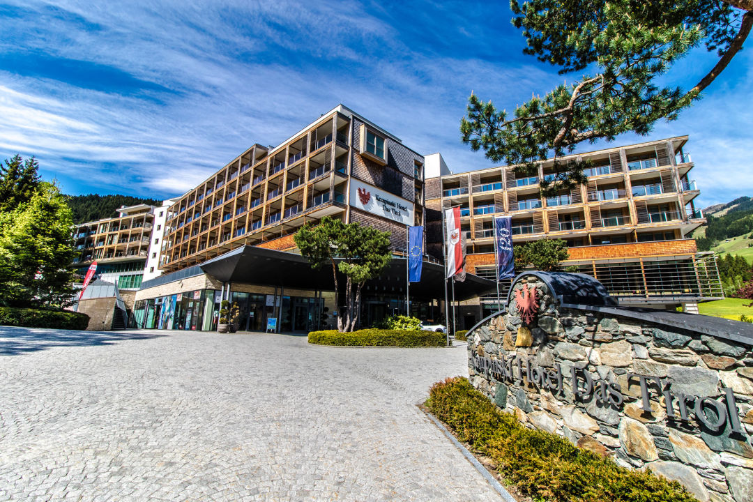 "Außenansicht" Kempinski Hotel Das Tirol (Jochberg) • HolidayCheck ...