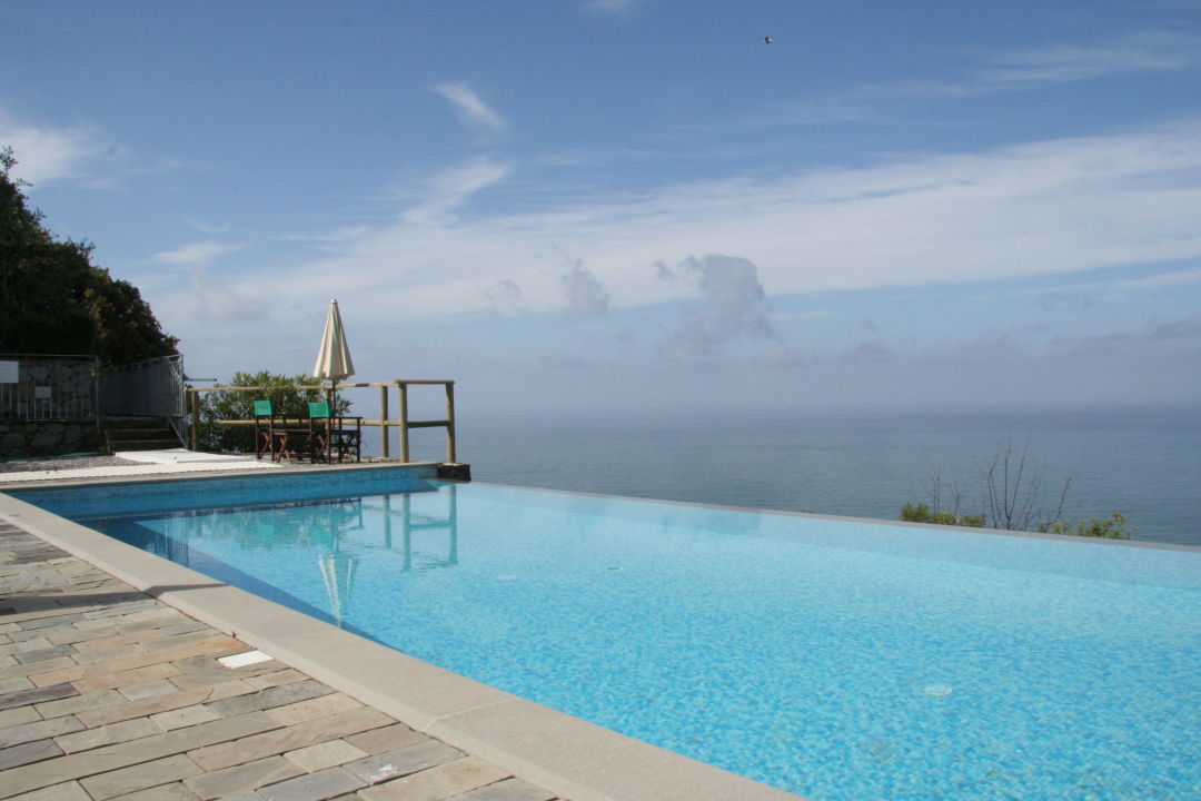 "Pool mit Blick aufs Meer" Hotel La Giada del Mesco (Levanto ...