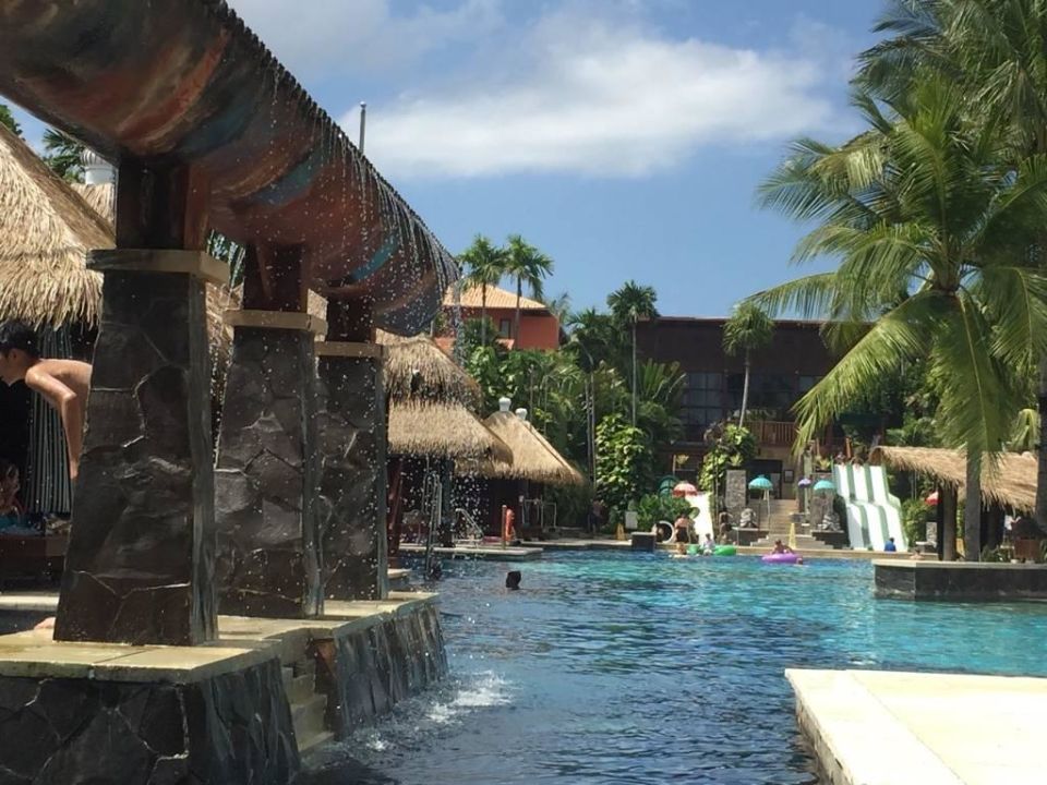 "Pool" Hard Rock Hotel Bali (Kuta) • HolidayCheck (Bali | Indonesien)