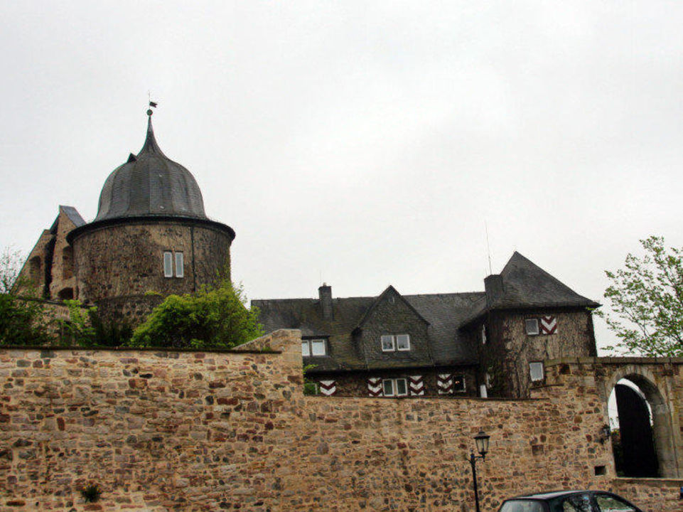 "Hotel Dornröschenschloss Sababurg" Hotel Dornröschenschloss Sababurg ...