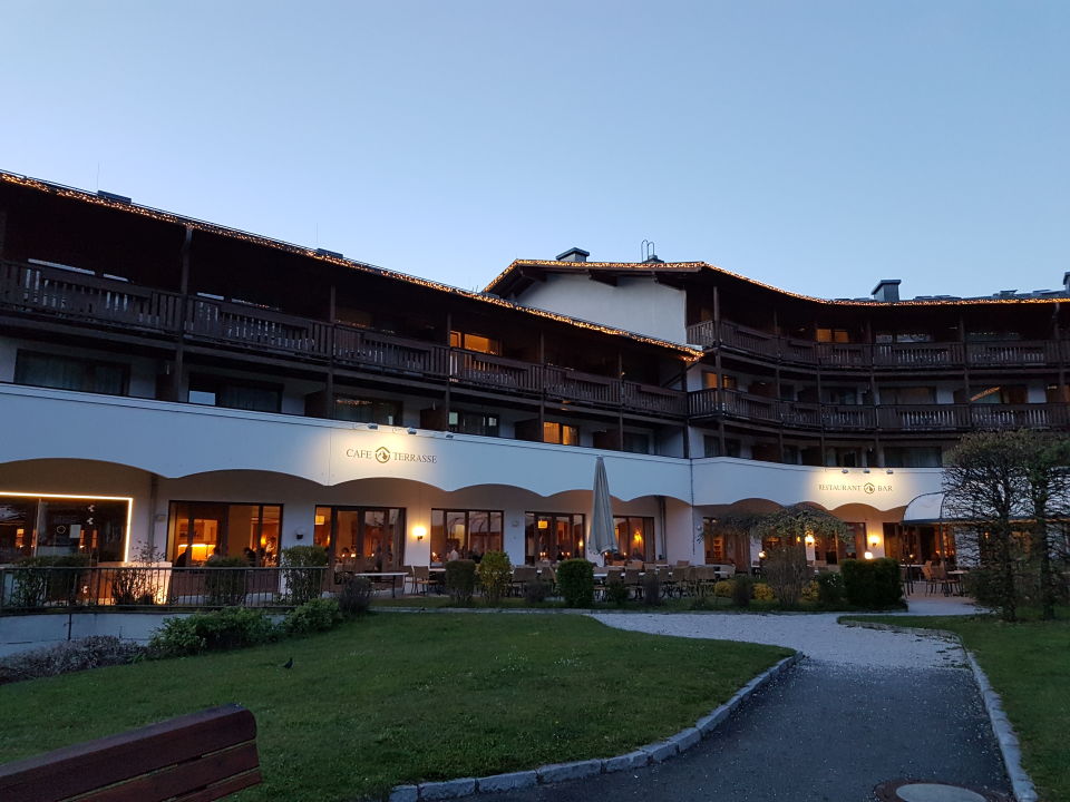 "Außenansicht" Das Alpenhaus Kaprun (Kaprun) • HolidayCheck (Salzburger ...