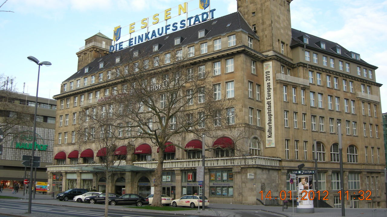 "Hotelansicht vom Bahnhof" Select Hotel Handelshof Essen (Essen ...