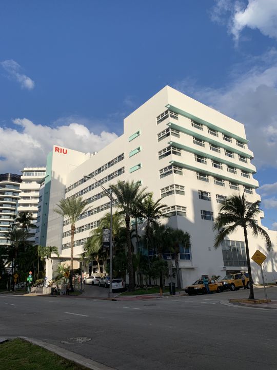 "Außenansicht" Hotel Riu Plaza Miami Beach (Miami Beach) • HolidayCheck ...