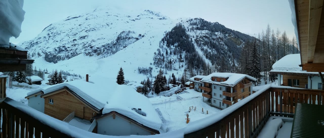 "Ausblick" Reka-Feriendorf Zinal (Anniviers) • HolidayCheck (Kanton ...