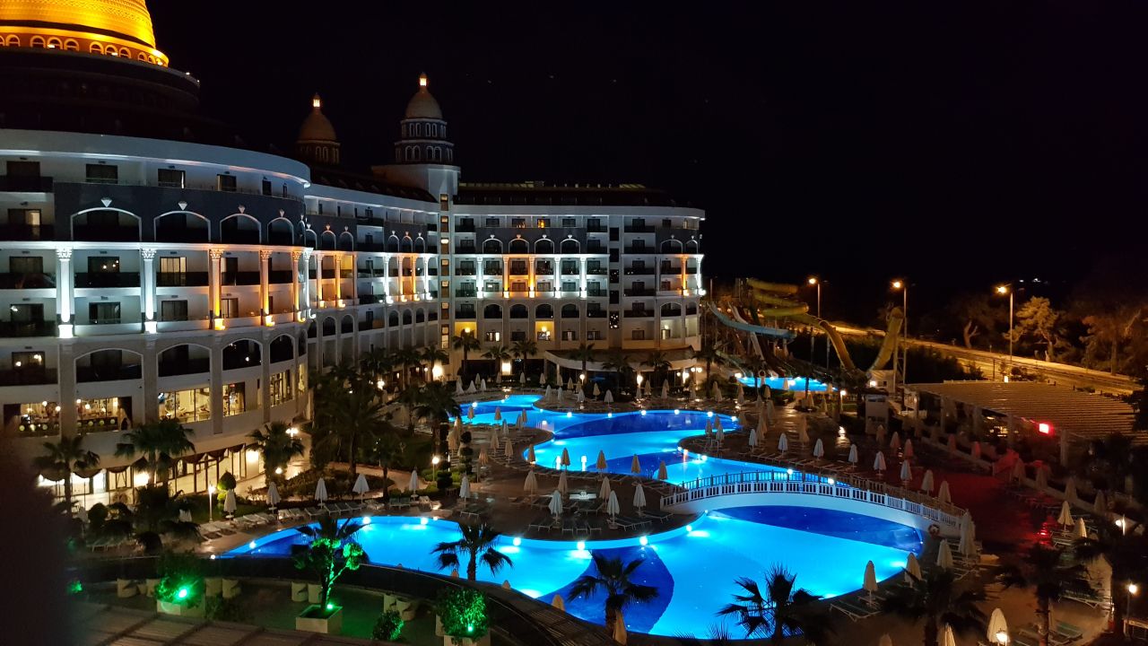 "Außenansicht" Diamond Premium Hotel & Spa (Side - Titreyengöl ...