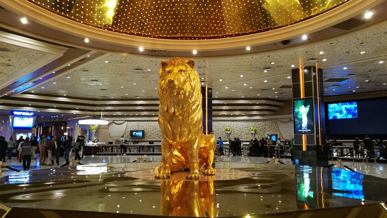 "Lobby" MGM Grand Hotel & Casino (Las Vegas) • HolidayCheck (Nevada | USA)