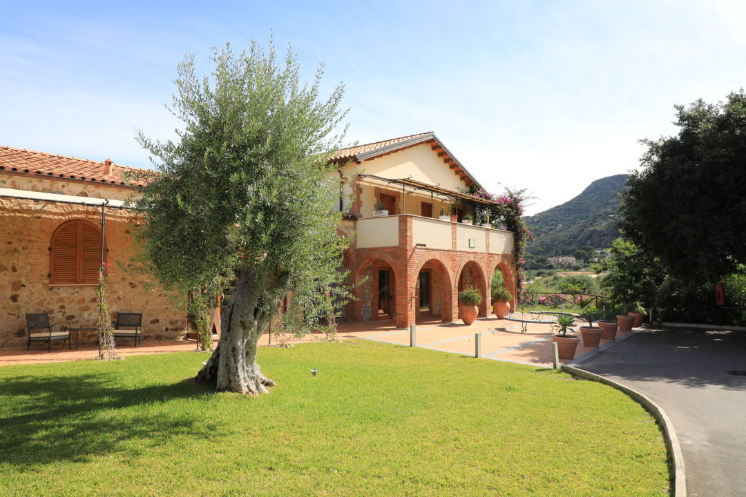 "Außenansicht" Hapimag Resort Cefalù (Mazzaforno) • HolidayCheck ...