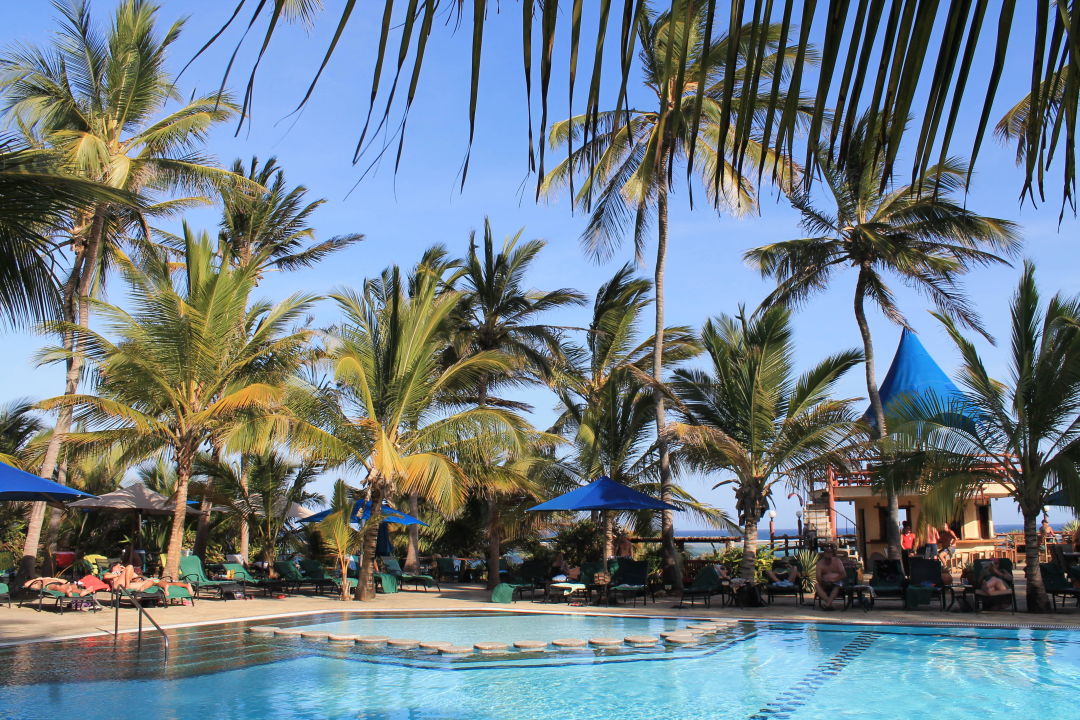 "Bahari Beach Hotel - Nyali" Bahari Beach Hotel (Mombasa ...