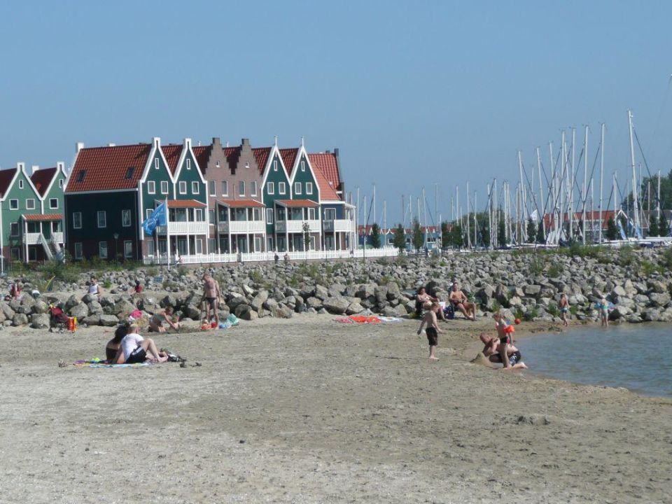 "Marinapark Volendam" Roompot Vakanties Marinapark Volendam (Volendam ...