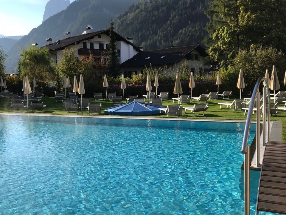 "Pool" Hotel ADLER Spa Resort DOLOMITI (Ortisei / St. Ulrich in Gröden ...