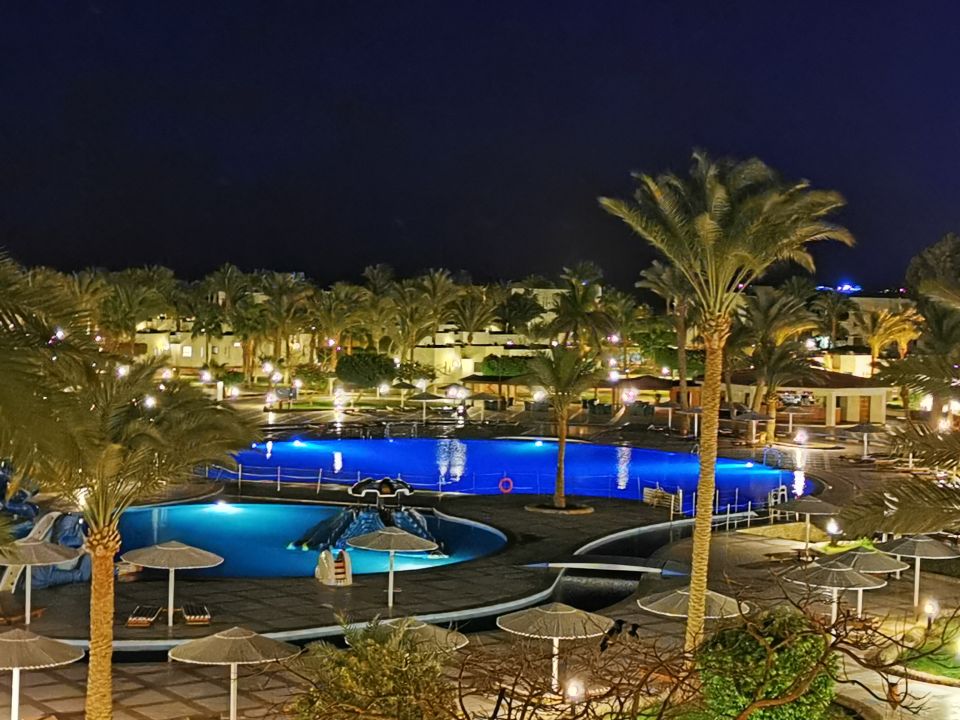 "Pool" Pharaoh Azur Resort (Hurghada) • HolidayCheck (Hurghada/Safaga ...