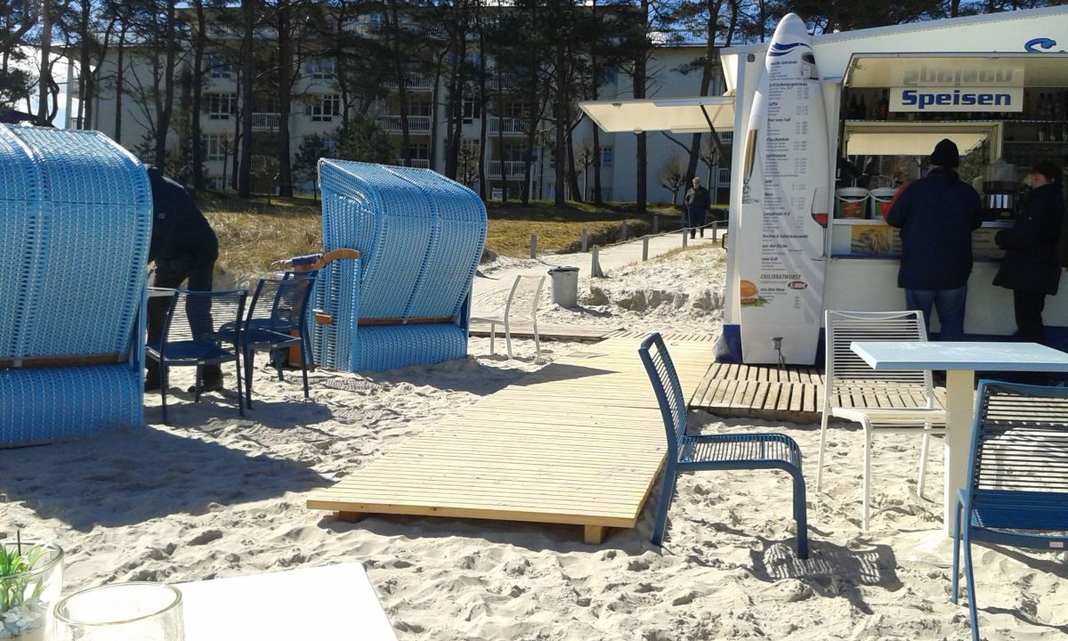 "Strandbar zum Chillen..." IFA Rügen Hotel & Ferienpark (Binz auf Rügen ...