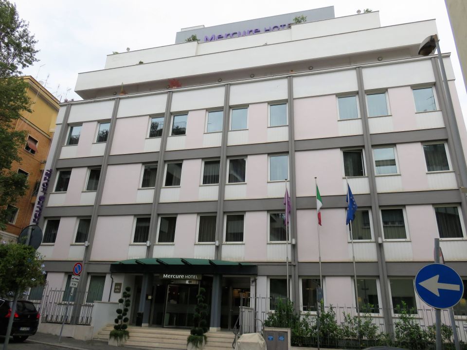 "Hotel Mercure Corso Trieste, Roma" Mercure Hotel Roma Corso Trieste ...