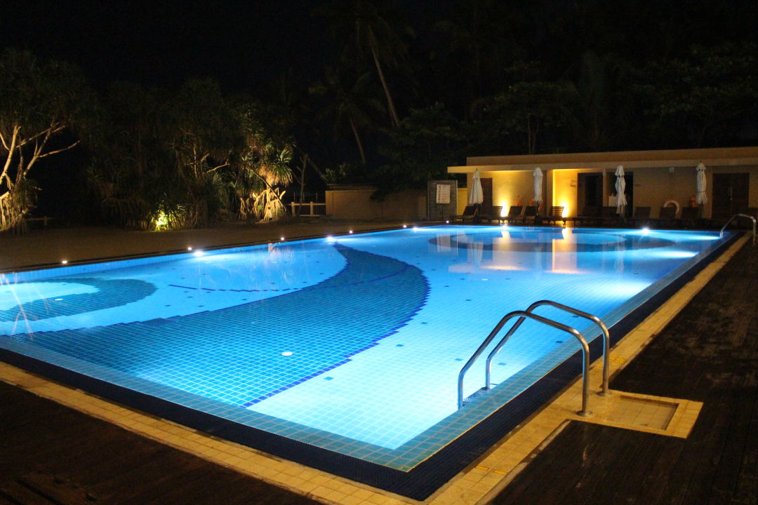 "Pool" Turyaa Kalutara (Wadduwa) • HolidayCheck (Sri Lanka Westküste ...