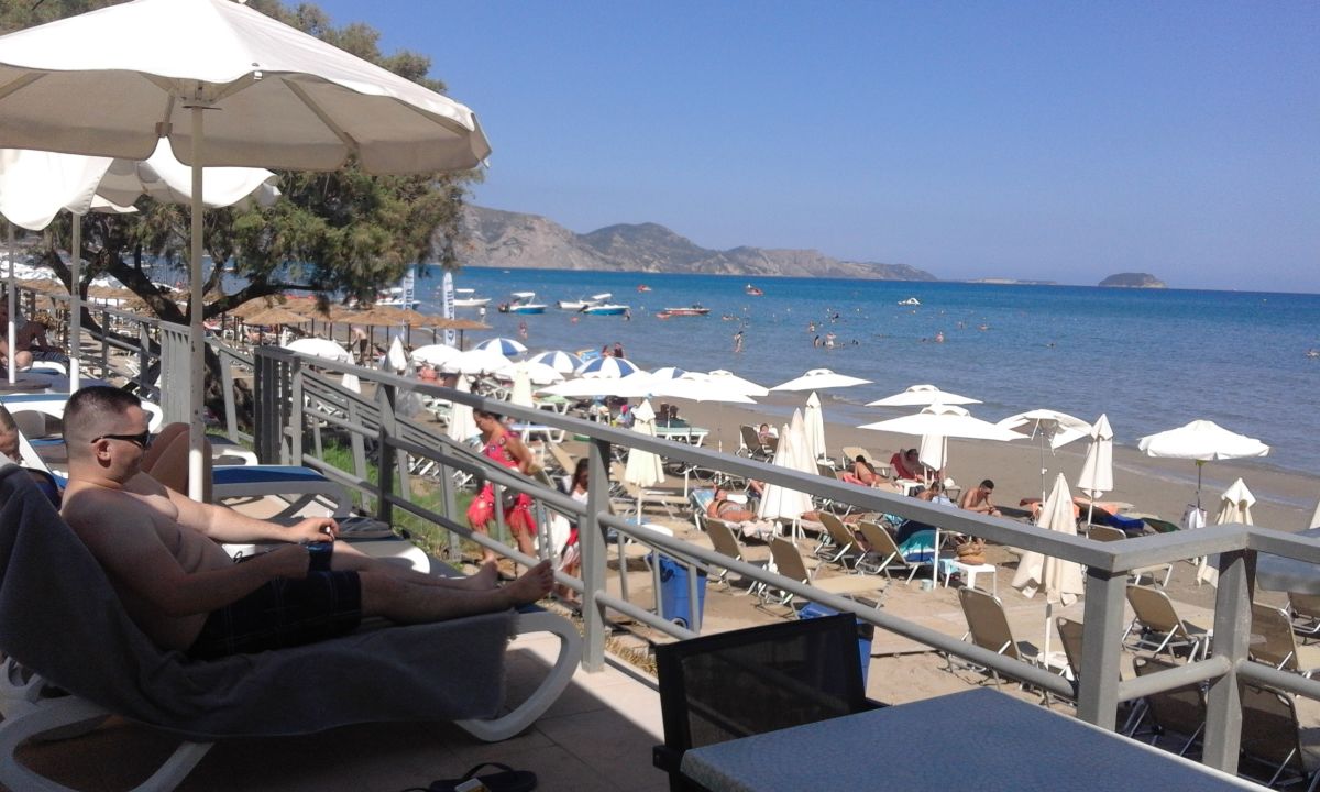 "Strand" Mediterranean Beach Resort (Laganas) • HolidayCheck (Zakynthos ...