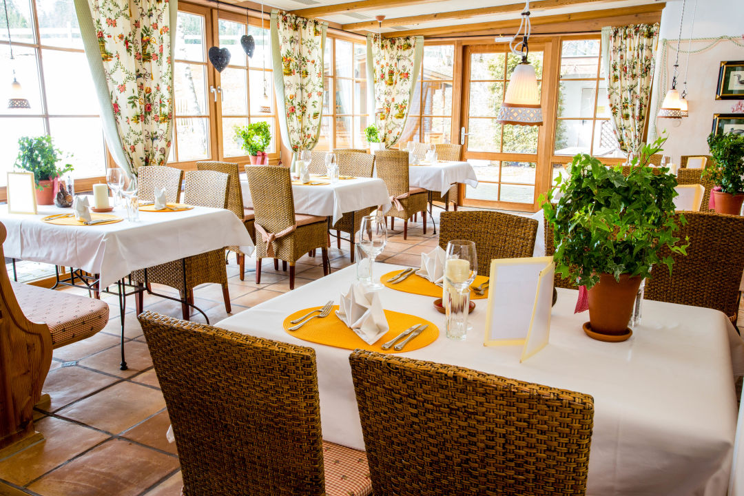 "Restaurant" Hotel Bogner Hof (Tannheim) • HolidayCheck (Tirol ...