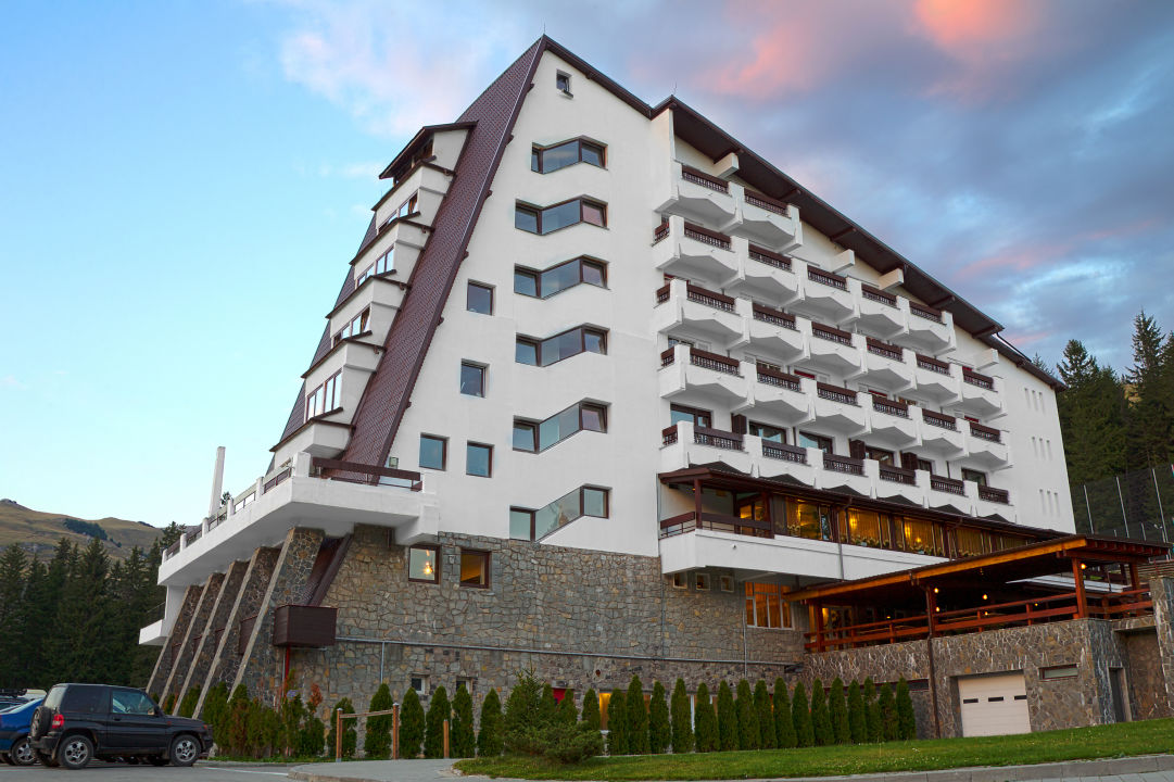 "Außenansicht" Hotel Pestera (Busteni) • HolidayCheck (Sonstiges ...