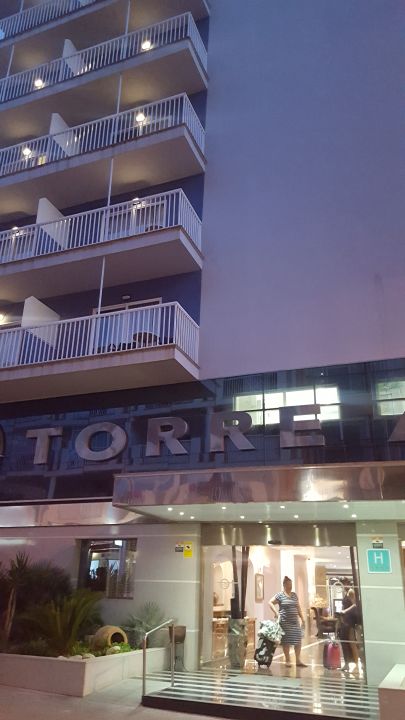 "Außenansicht" Hotel Torre Azul & Spa - Adults only (El Arenal / S ...