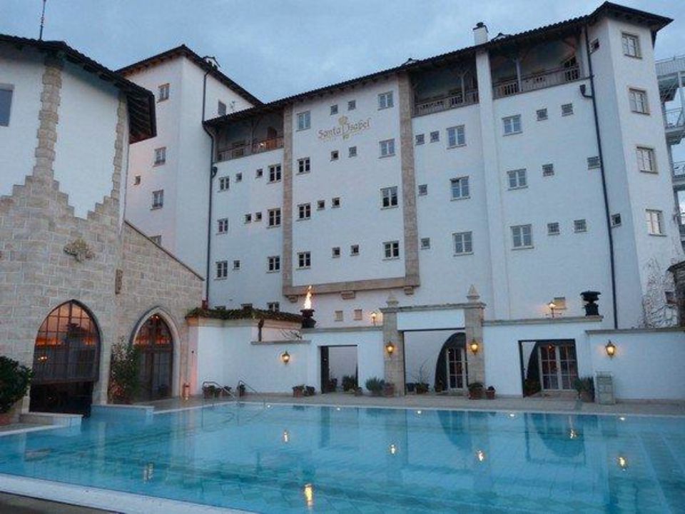 "Außenpool mit Blick auf Santa Isabel" Hotel Santa Isabel Europa-Park ...
