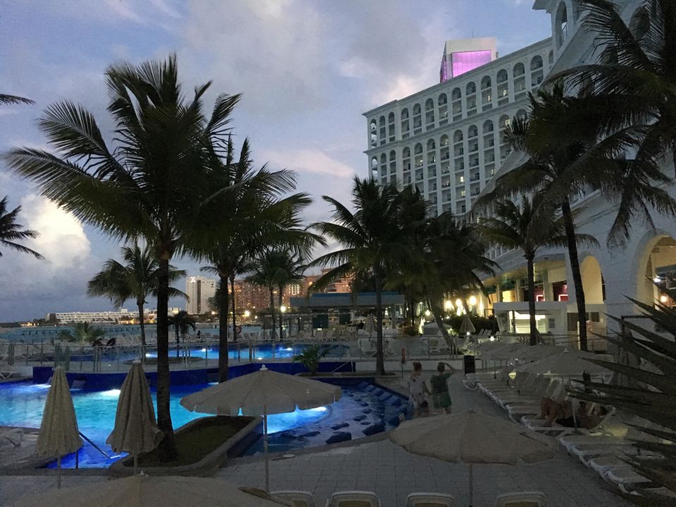 "Pool" Hotel Riu Cancun (Cancun) • HolidayCheck (Quintana Roo | Mexiko)