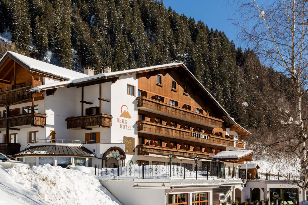 "Berghotel im Winter" Berghotel Ratschings (Racines / Ratschings ...
