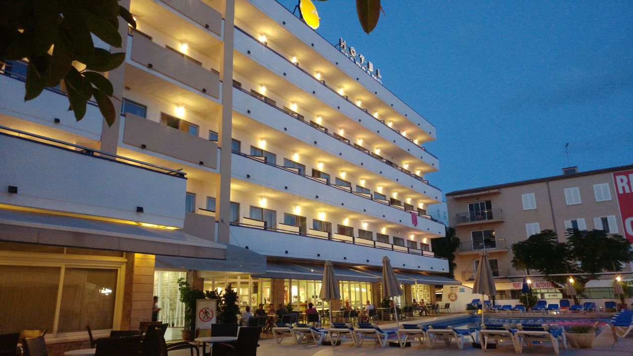 "Außenansicht" Hotel Mariant (S'Illot / L'Illot) • HolidayCheck ...