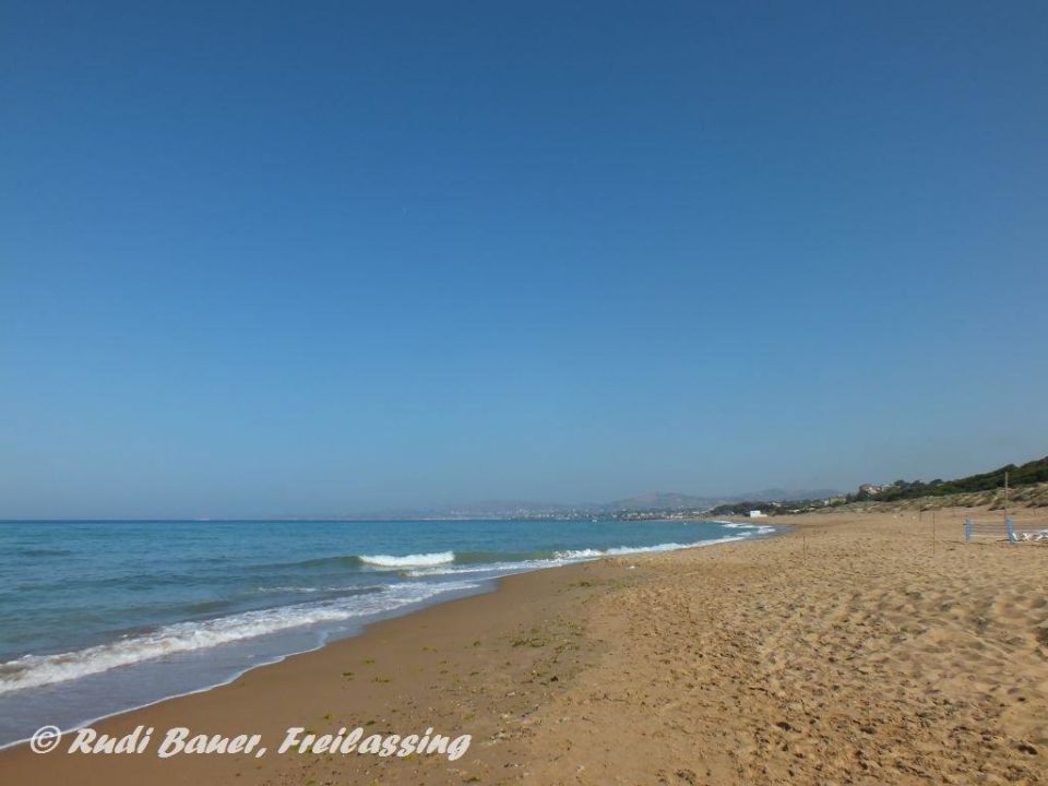 "Blickrichtung San Leone, freier Strand, herrlich" Hotel Baia di Ulisse ...