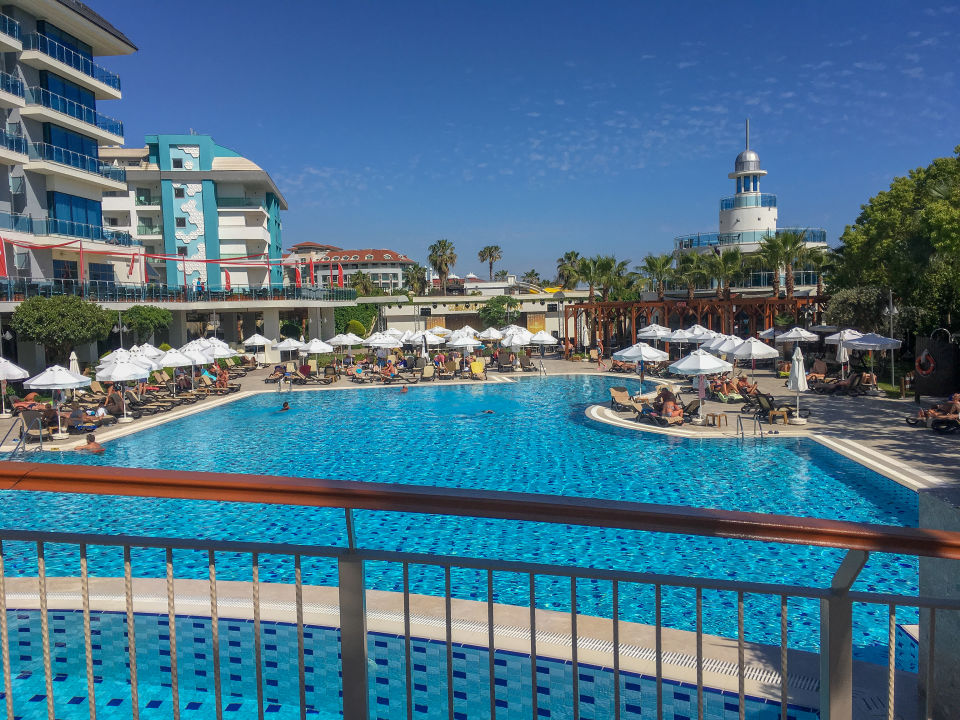 "Pool" Commodore Elite Suites & Spa - Adults only (Evrenseki ...