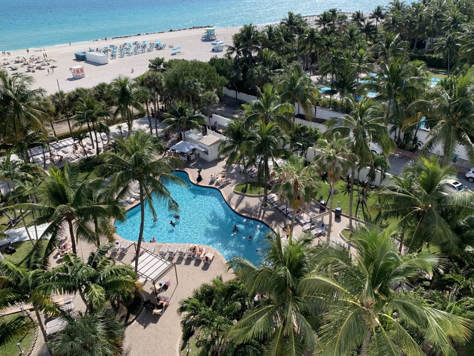 "Pool" Hotel Riu Plaza Miami Beach (Miami Beach) • HolidayCheck ...