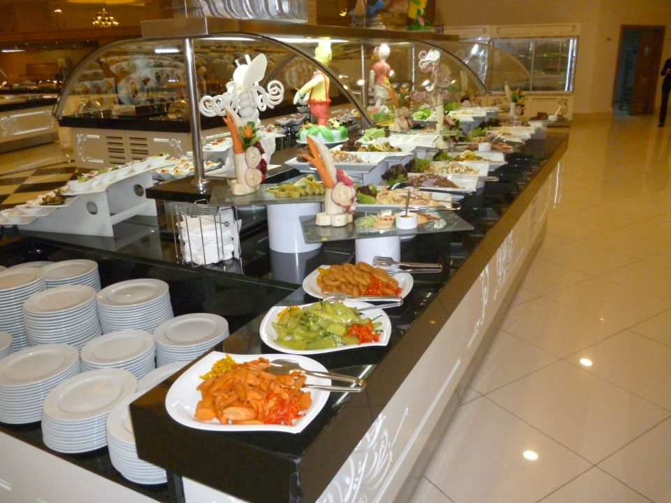 "Das Buffet am Abend." Hotel Delphin Imperial (Lara) • HolidayCheck ...