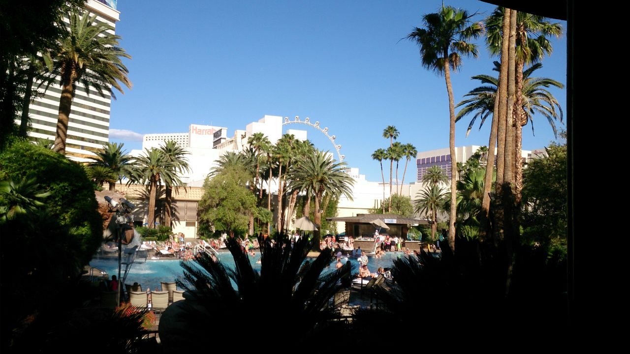 "Pool" The Mirage (Las Vegas) • HolidayCheck (Nevada | USA)