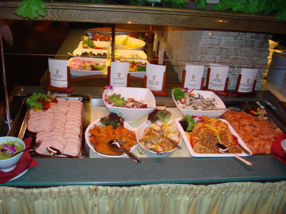 "Buffet" Hotel Castillo Alcazar Europa-Park (Rust) • HolidayCheck ...