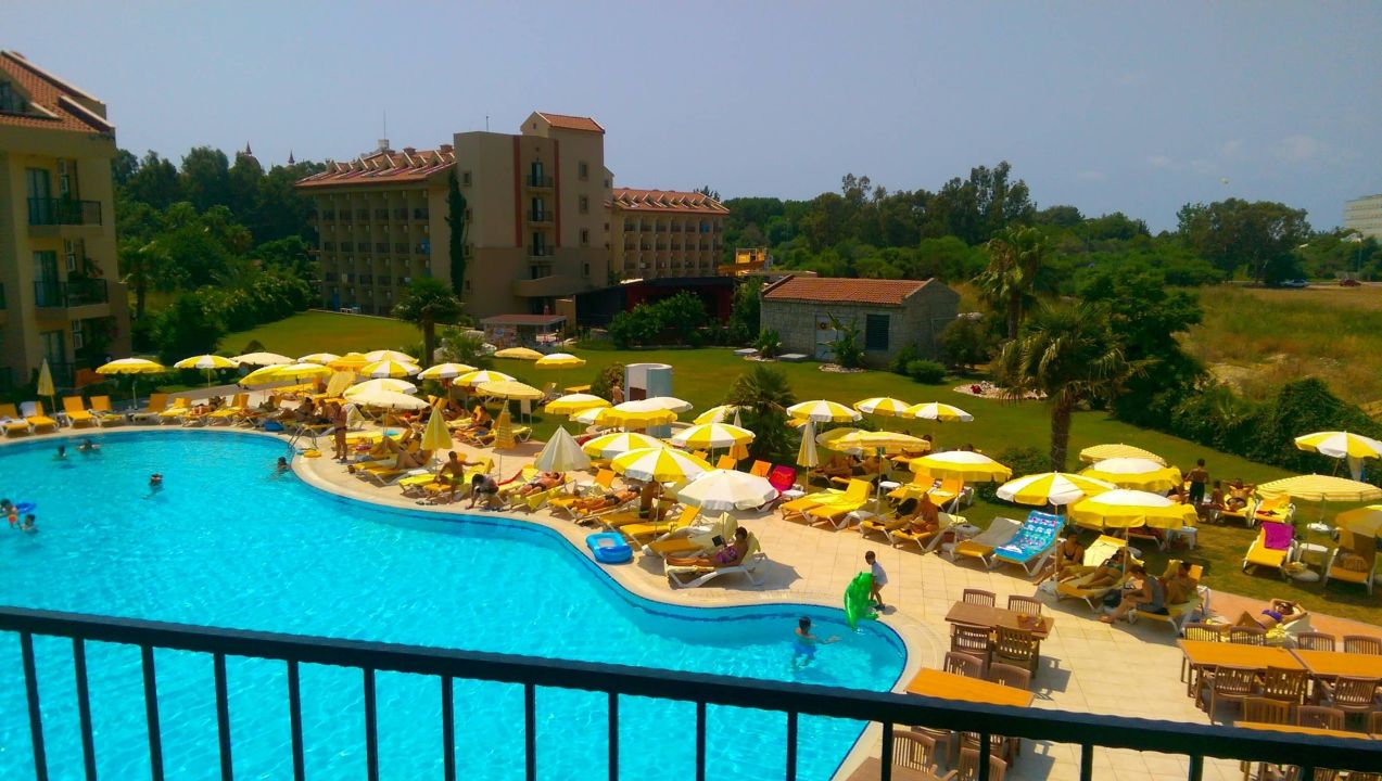 "Blick aus dem Haupthaus" Hotel Victory Resort (Colakli) • HolidayCheck ...