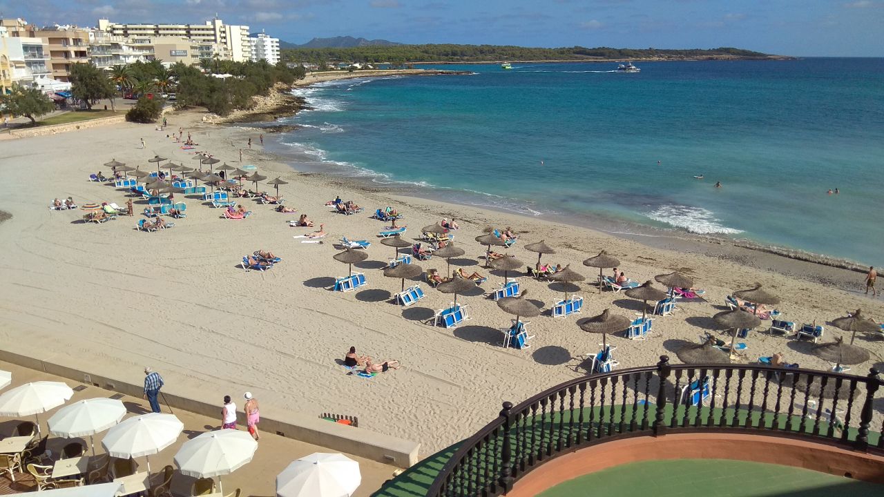 "Ausblick" Hotel Club S'Illot (S'Illot / L'Illot) • HolidayCheck ...