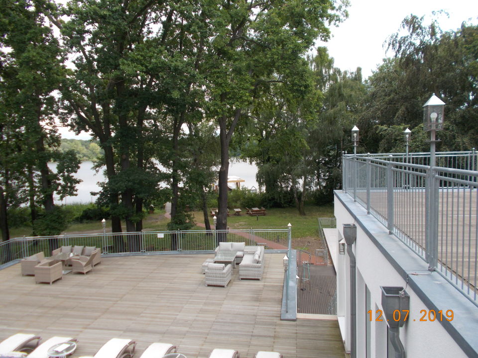 "Ausblick" Inselhotel Potsdam Hermannswerder (Potsdam) • HolidayCheck ...