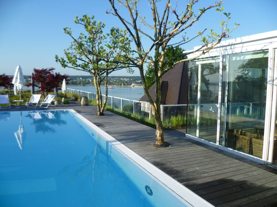 "Pool" RIVA - Das Hotel am Bodensee (Konstanz) • HolidayCheck (Baden ...