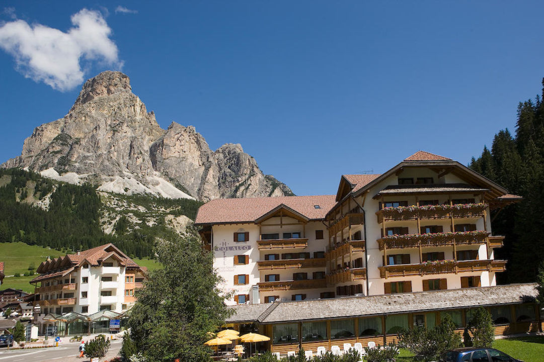 "Summer" Hotel Col Alto (Corvara-Colfosco) • HolidayCheck (Südtirol ...