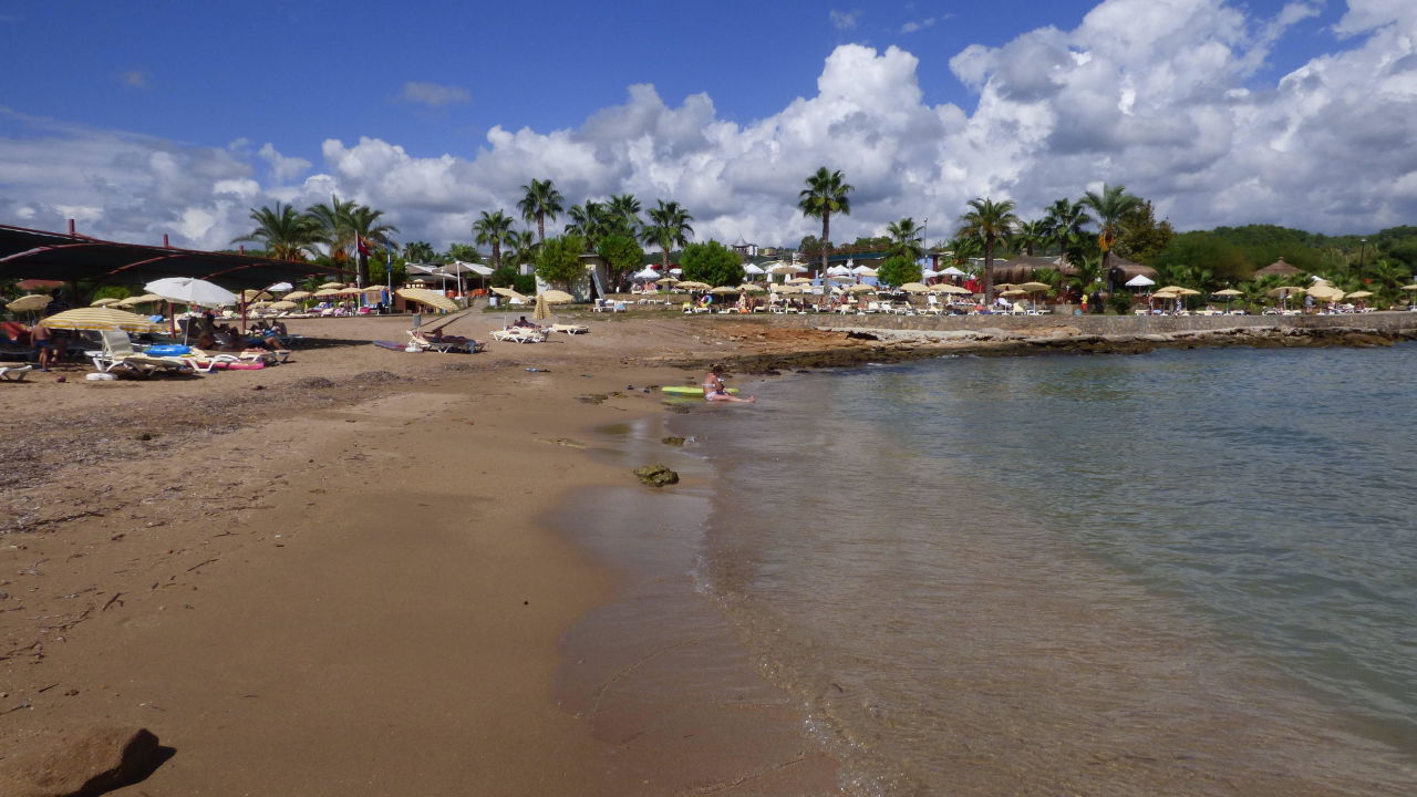 "Plaża" Oz Hotels Incekum Beach (Incekum) • HolidayCheck (Türkische ...