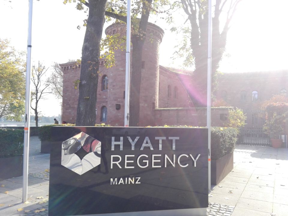 "Moderne trifft Historie" Hotel Hyatt Regency Mainz (Mainz ...