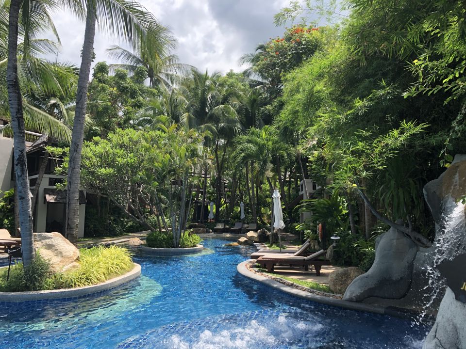 "Pool" Muang Samui Spa Resort (Chaweng Beach) • HolidayCheck (Koh Samui ...