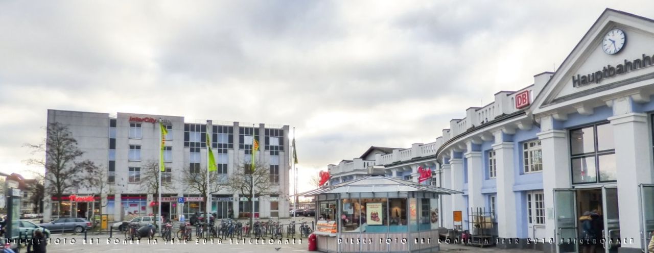 "Außenansicht" IntercityHotel Rostock (Rostock) • HolidayCheck ...