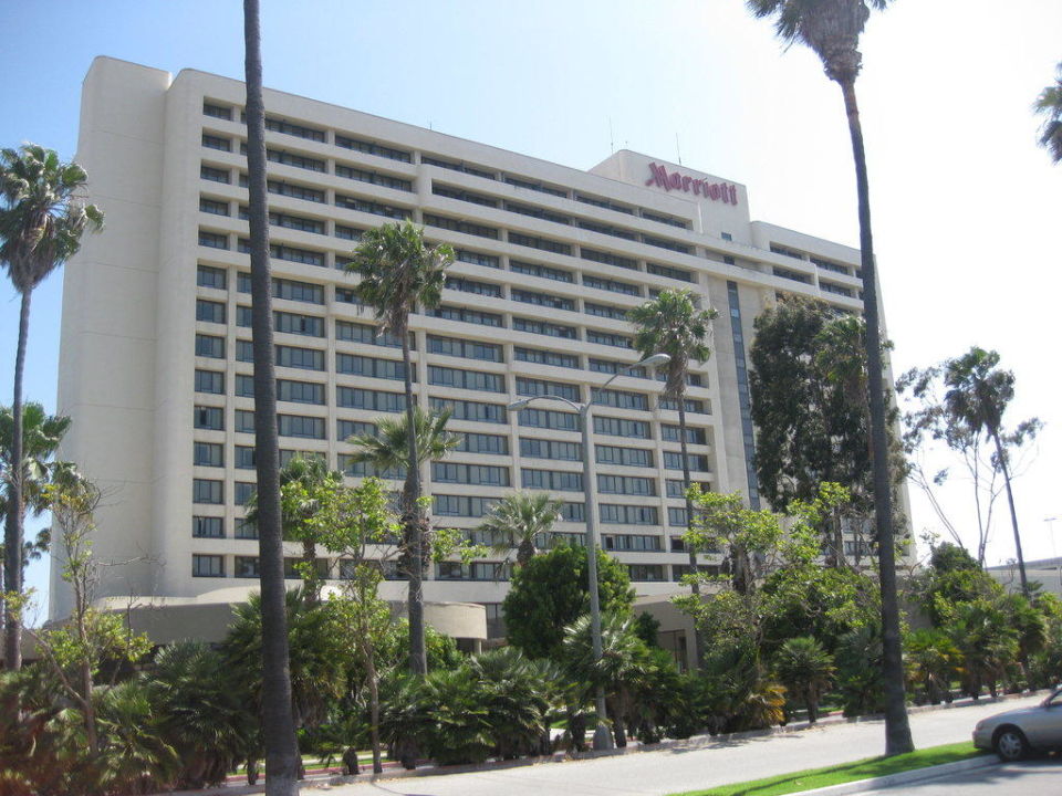 "Hotel - Aussenansicht" Torrance Marriott Redondo Beach (Torrance ...
