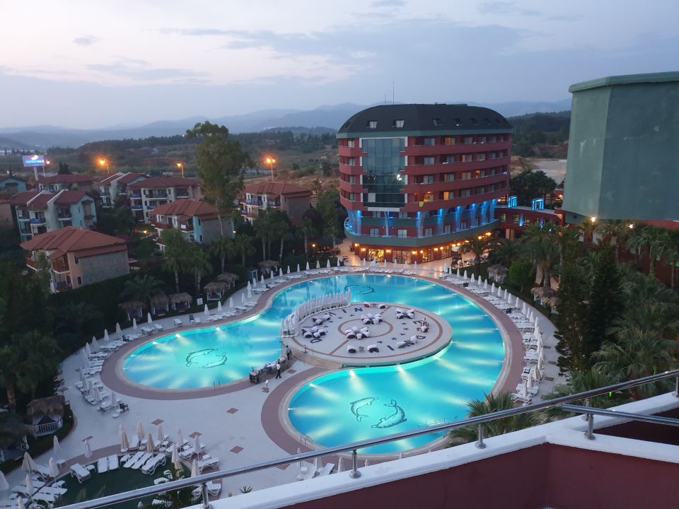 "Pool" Delphin Deluxe Resort (Okurcalar) • HolidayCheck (Türkische ...