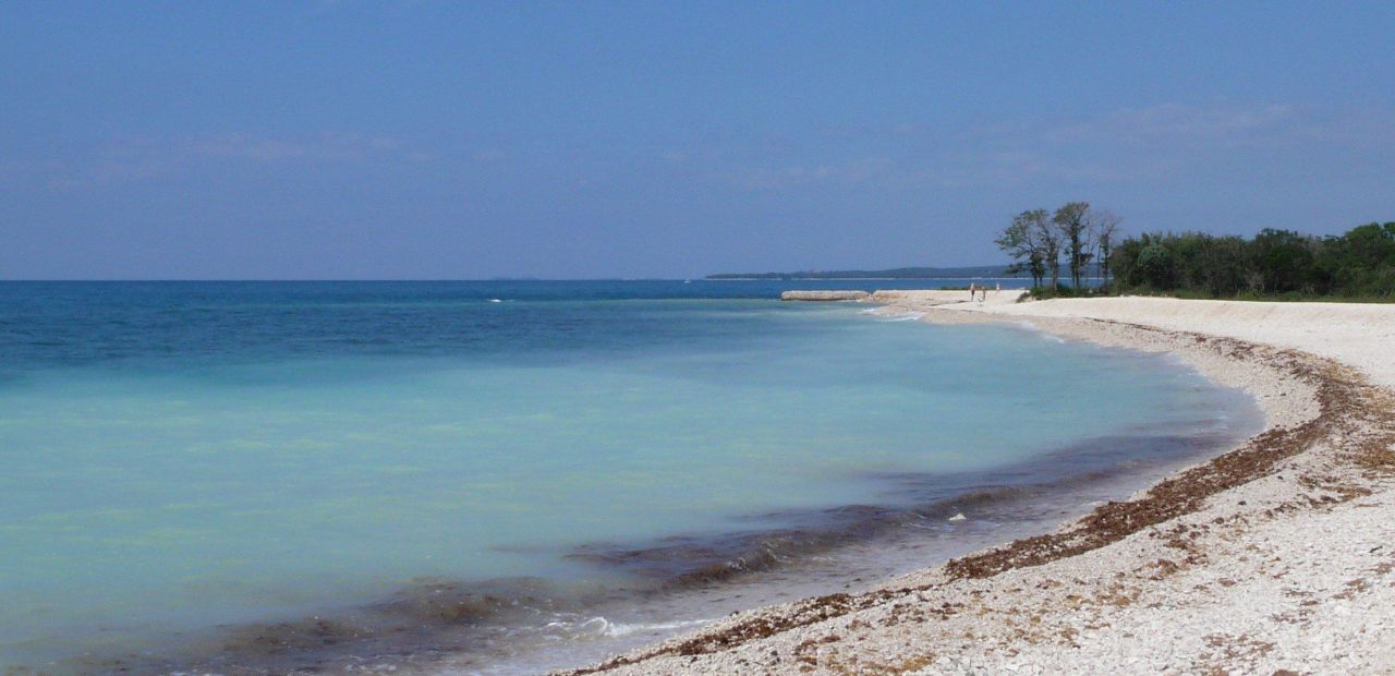 "Strand von Peroj" Villa Letan (Peroj) • HolidayCheck (Istrien | Kroatien)